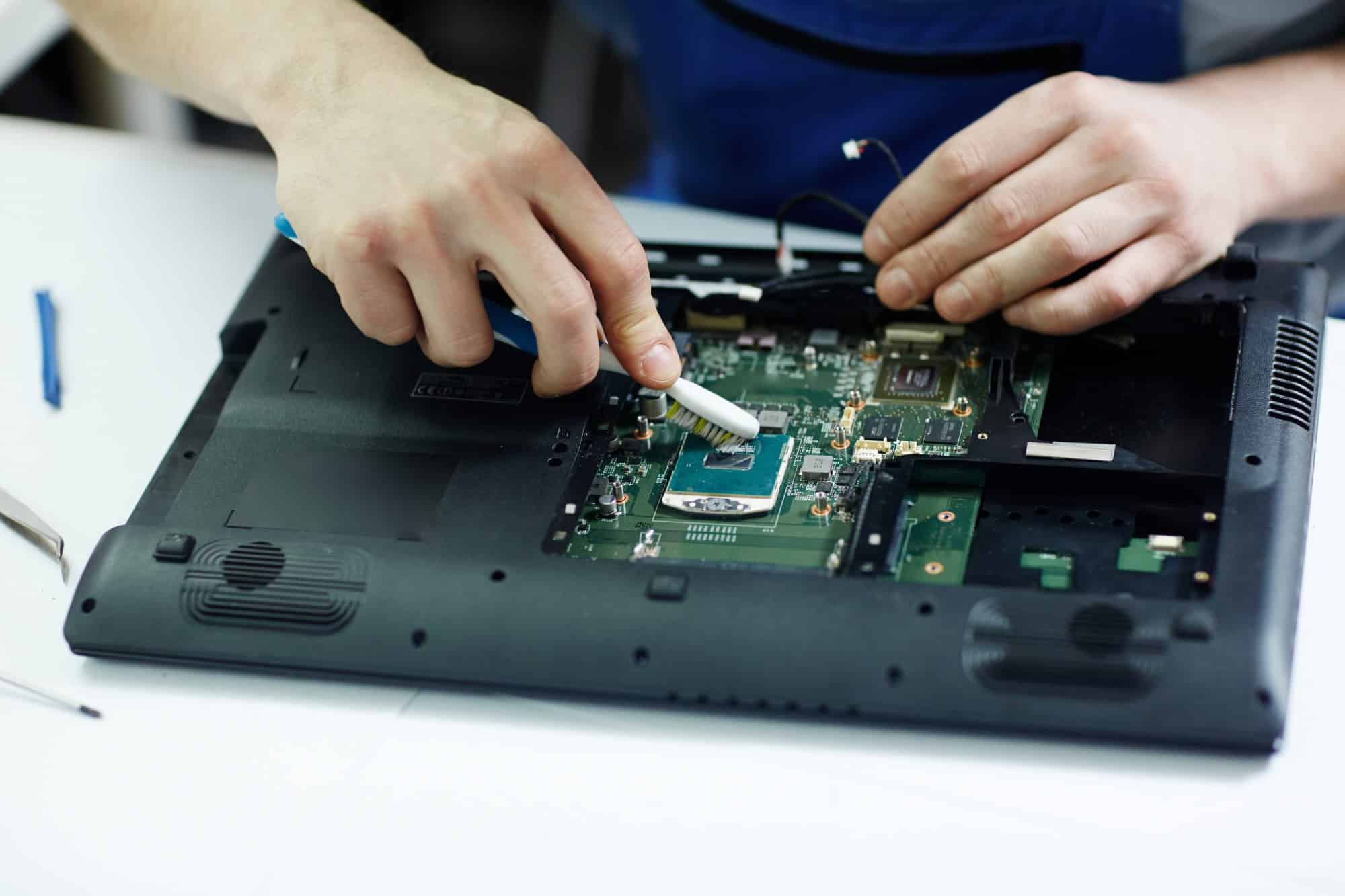 Laptop Screen Repair & Replacement Canberra | Hinge & Bezel Repair
